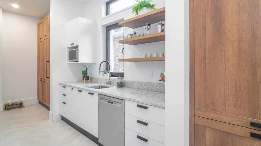 A secret garden in an Italian green kitchen - Siema Kitchen And Bathroom